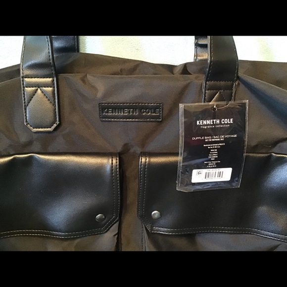 Kenneth Cole | Bags | Kenneth Cole Duffletravel Bag Nwt Black Nylon ...